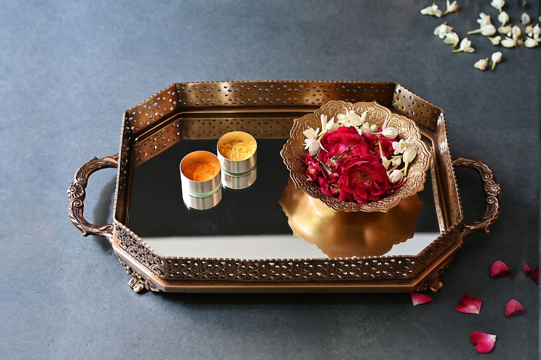 Elegant Saraswati Puja Decoration Ideas for Your Home – Mora Taara