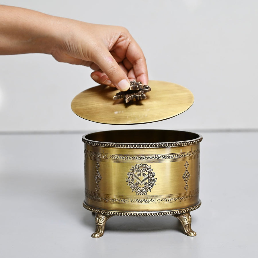 Brass Round Ornamental Box – Mora Taara