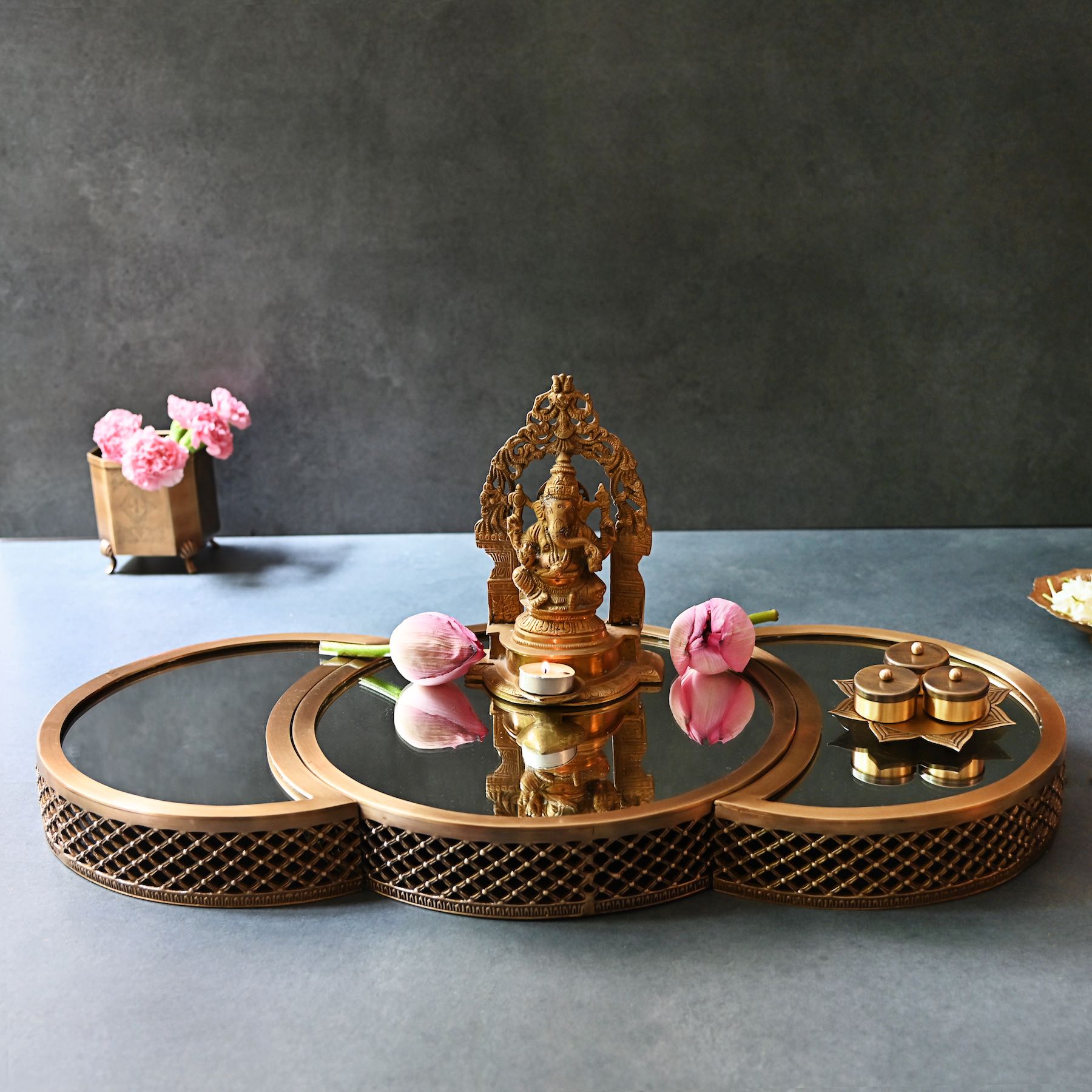 Round Display Tray Set – Mora Taara